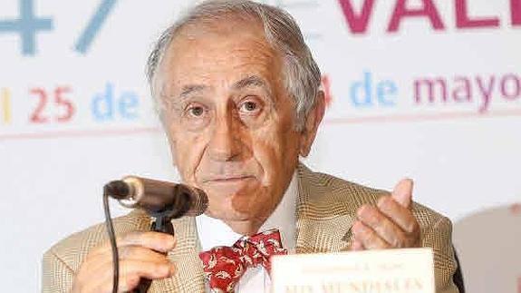 Inocencio Arias analiza en la Facultad de Comercio cómo hacer negocios ...